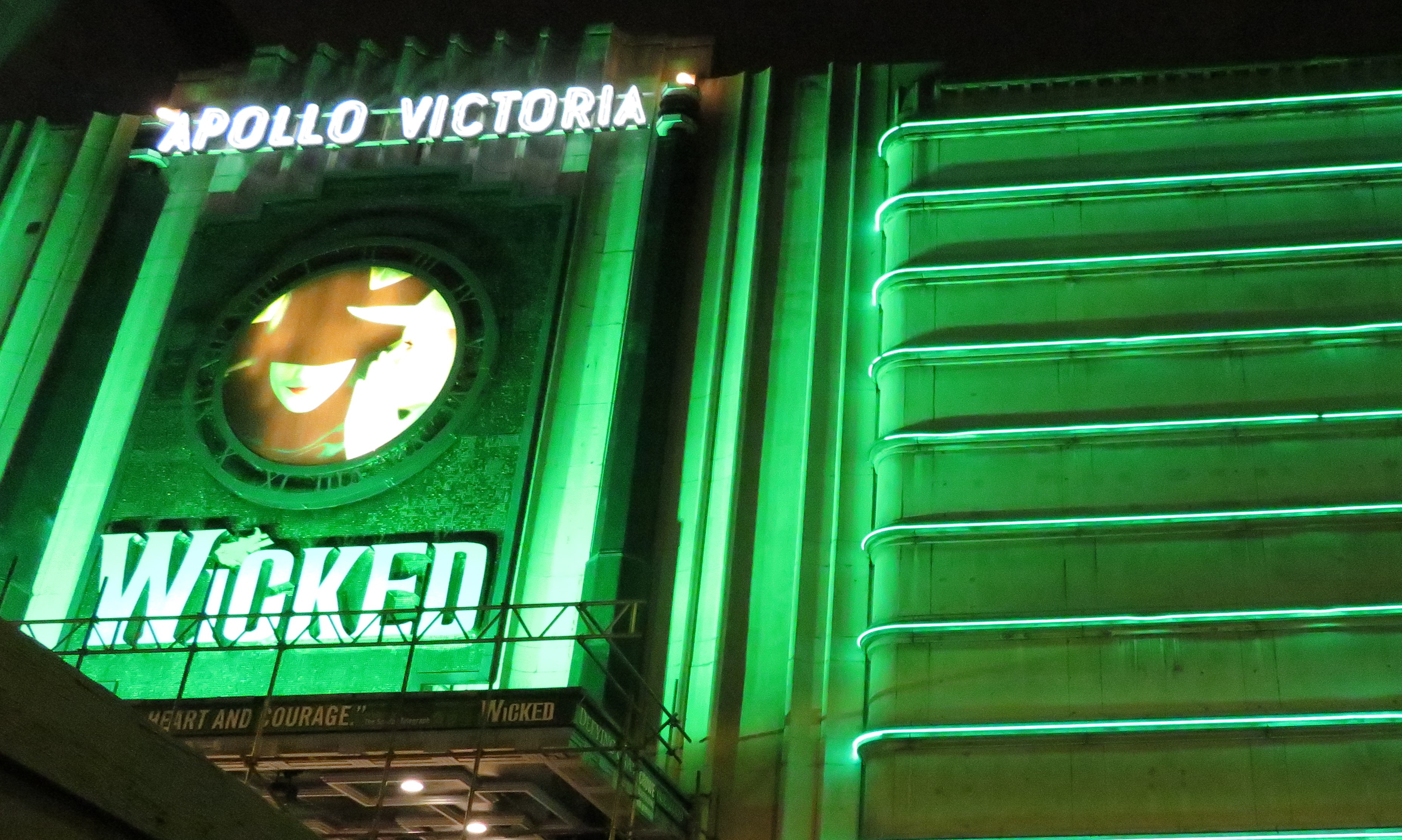 Apollo Victoria Theater - Londonhua WIKI